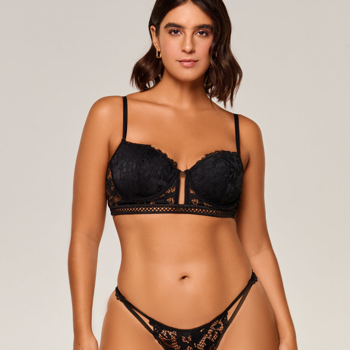 HandLace Cropped - Black – Leve Brasil